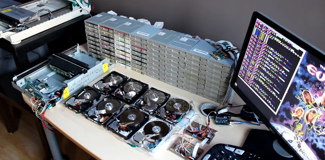 Оркестар создаден од компјутерски хардвер со неверојатен перформанс на ...