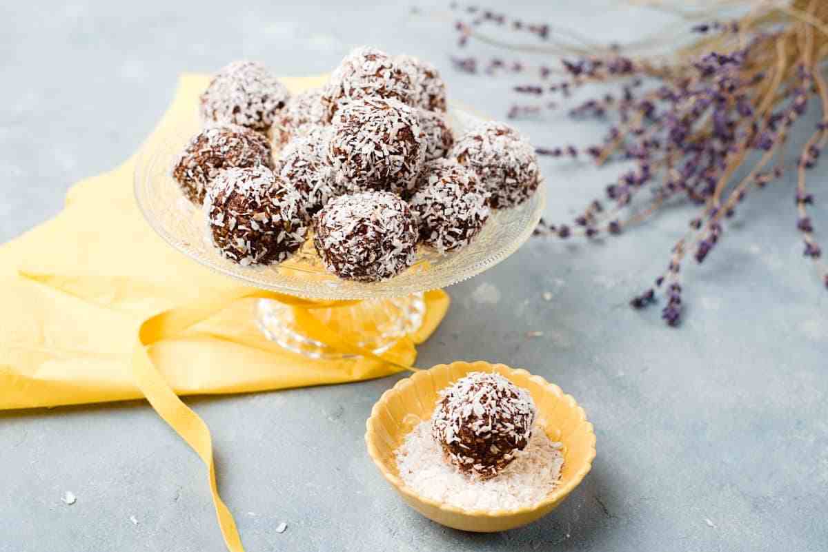 Идеални за празничната трпеза: Чоколадни бомбици со вино