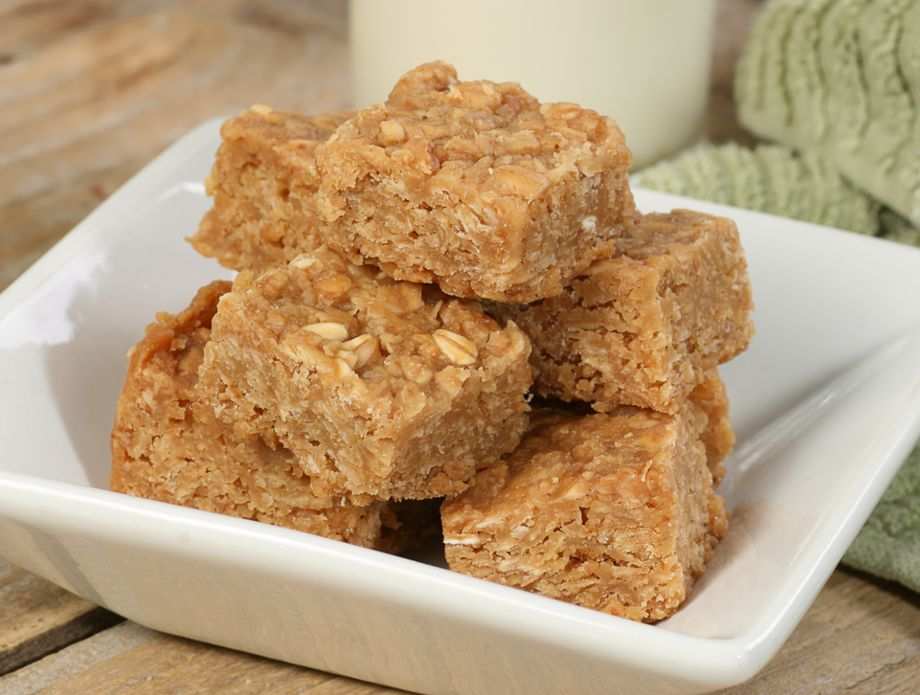 Идеални за појадок: Рецепт за здрави колачиња со овес