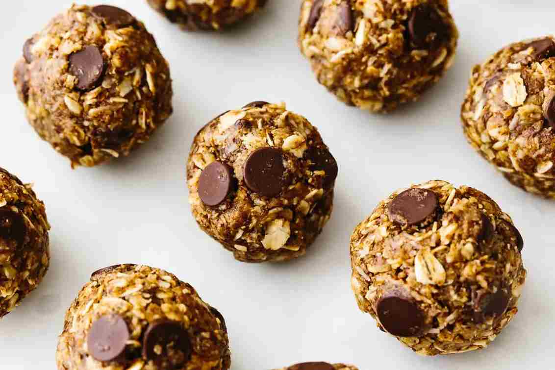 Вкусни и здрави: Рецепт за бомбици кои се готови за 15 минути!